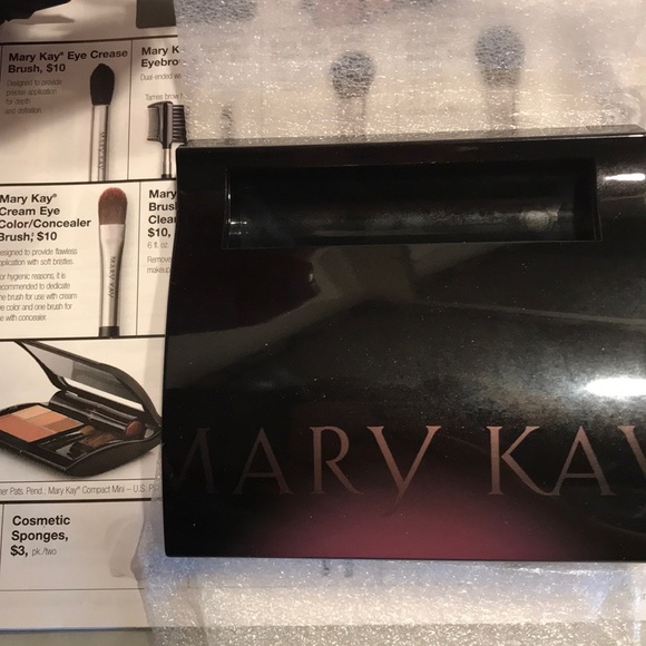 Mary Kay | Makeup | Mary Kay Compact | Poshmark